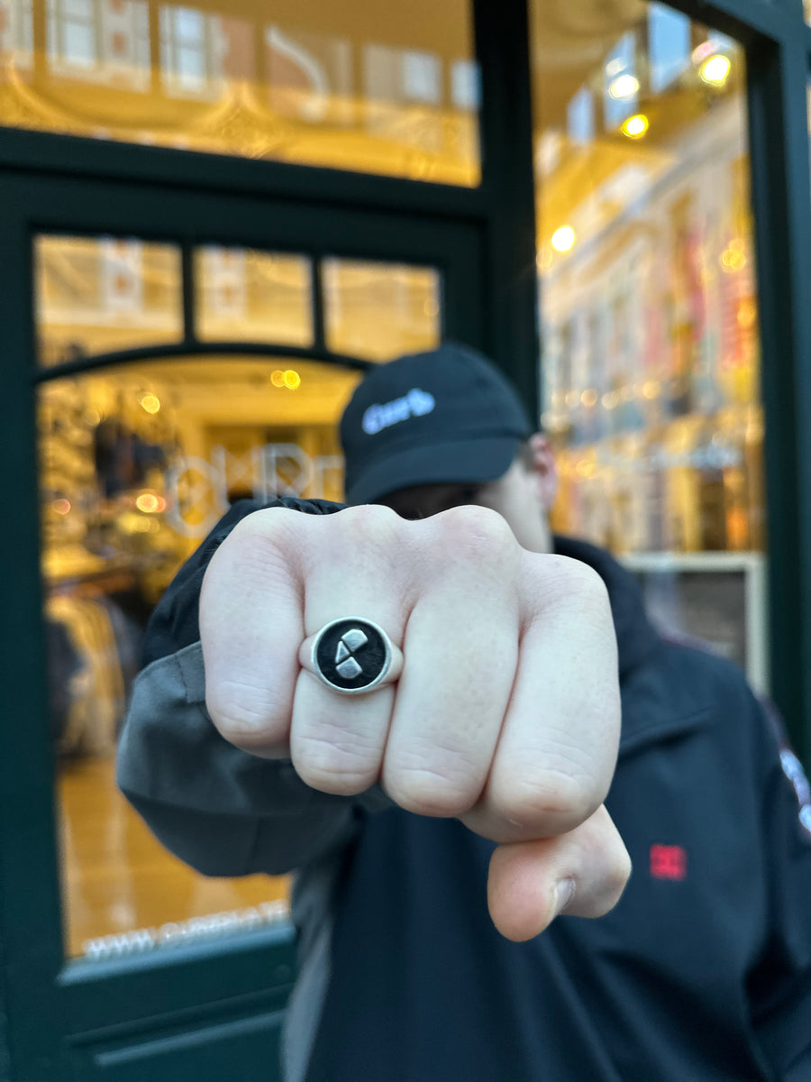Curb Classic Silver Ring – curbskateshop